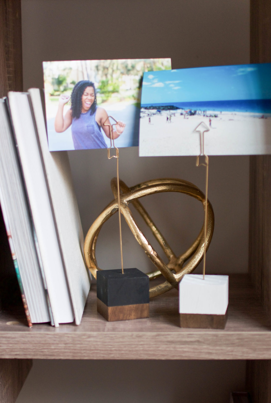 Do It Yourself: Chic Cubic Wooden Photo Holder