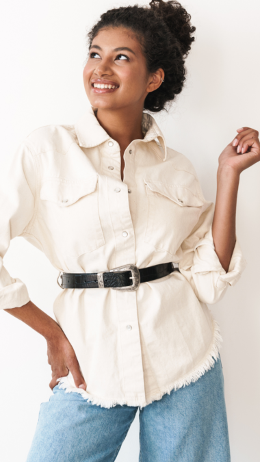 14 Fashion Accessories Everyone Should Have In Their Wardrobe